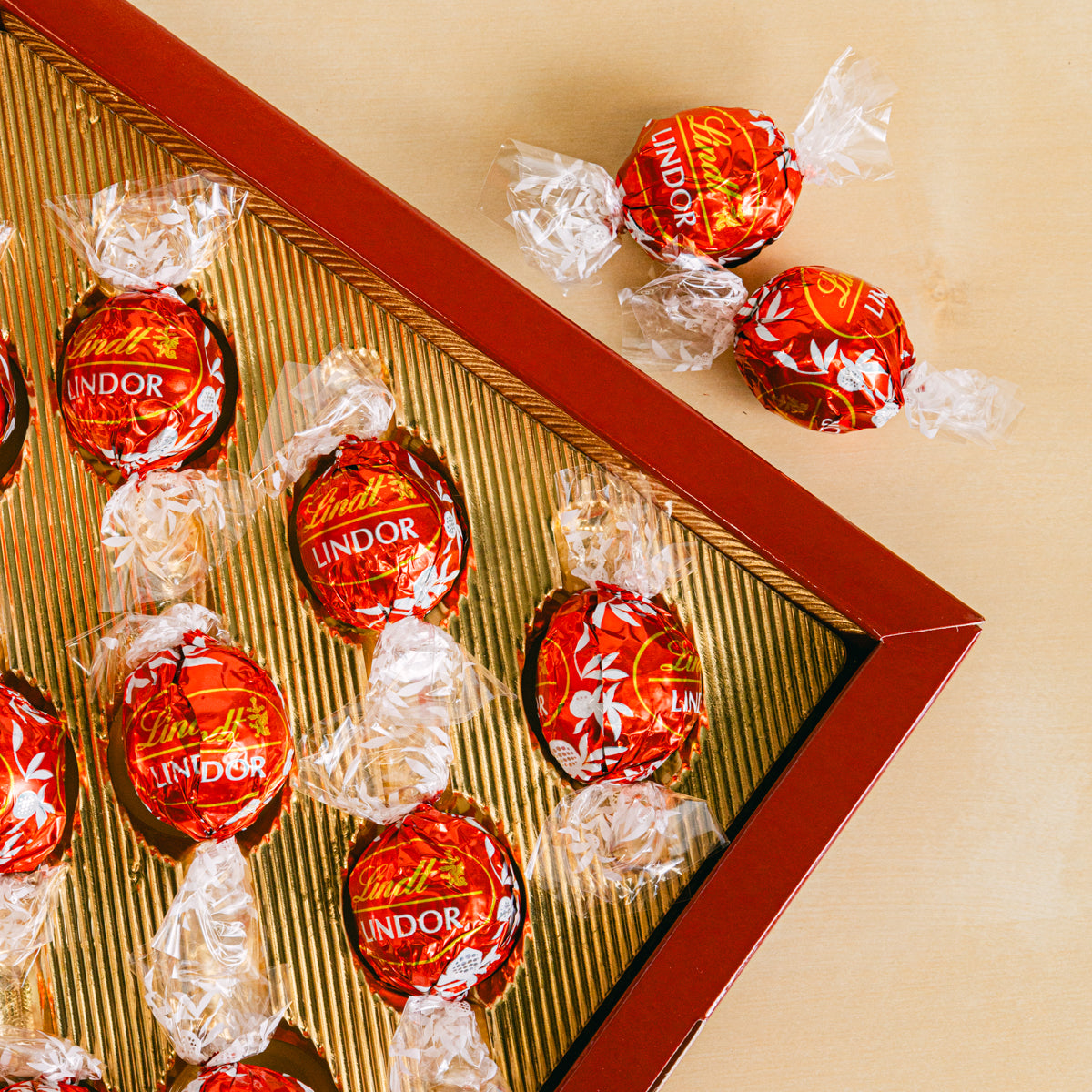 Luxury Red and Pink Roses – Flora Queen